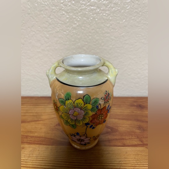Art | Vintage Lusterware Vase Made In Japan | Poshmark